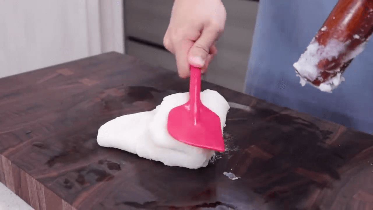 Garaetteok (Korean Rice Cakes) Recipe - Aaron and Claire