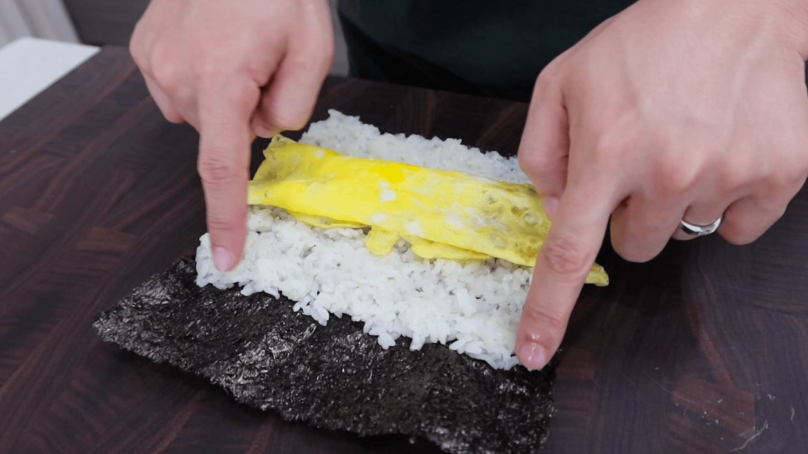 10 Gimbap(Kimbap) Recipes - Aaron and Claire