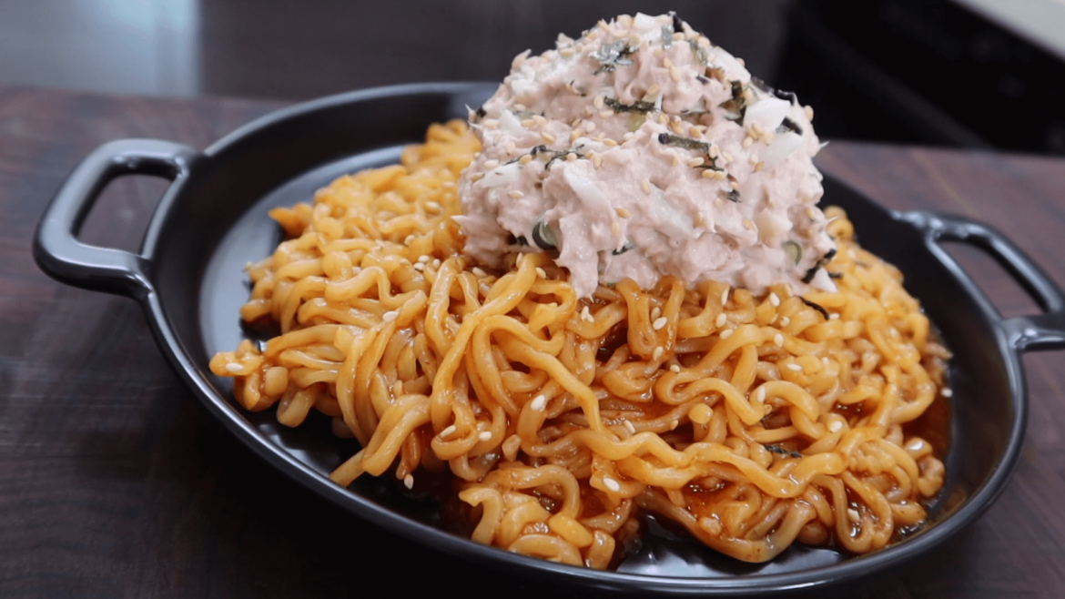 6 BEST Spicy Korean Fire Noodle Recipes - Aaron and Claire