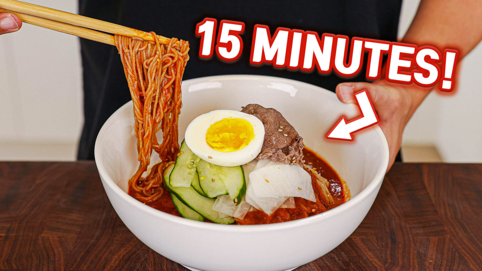 Bibim Naengmyeon (Korean Spicy Cold Noodles) - Aaron and Claire