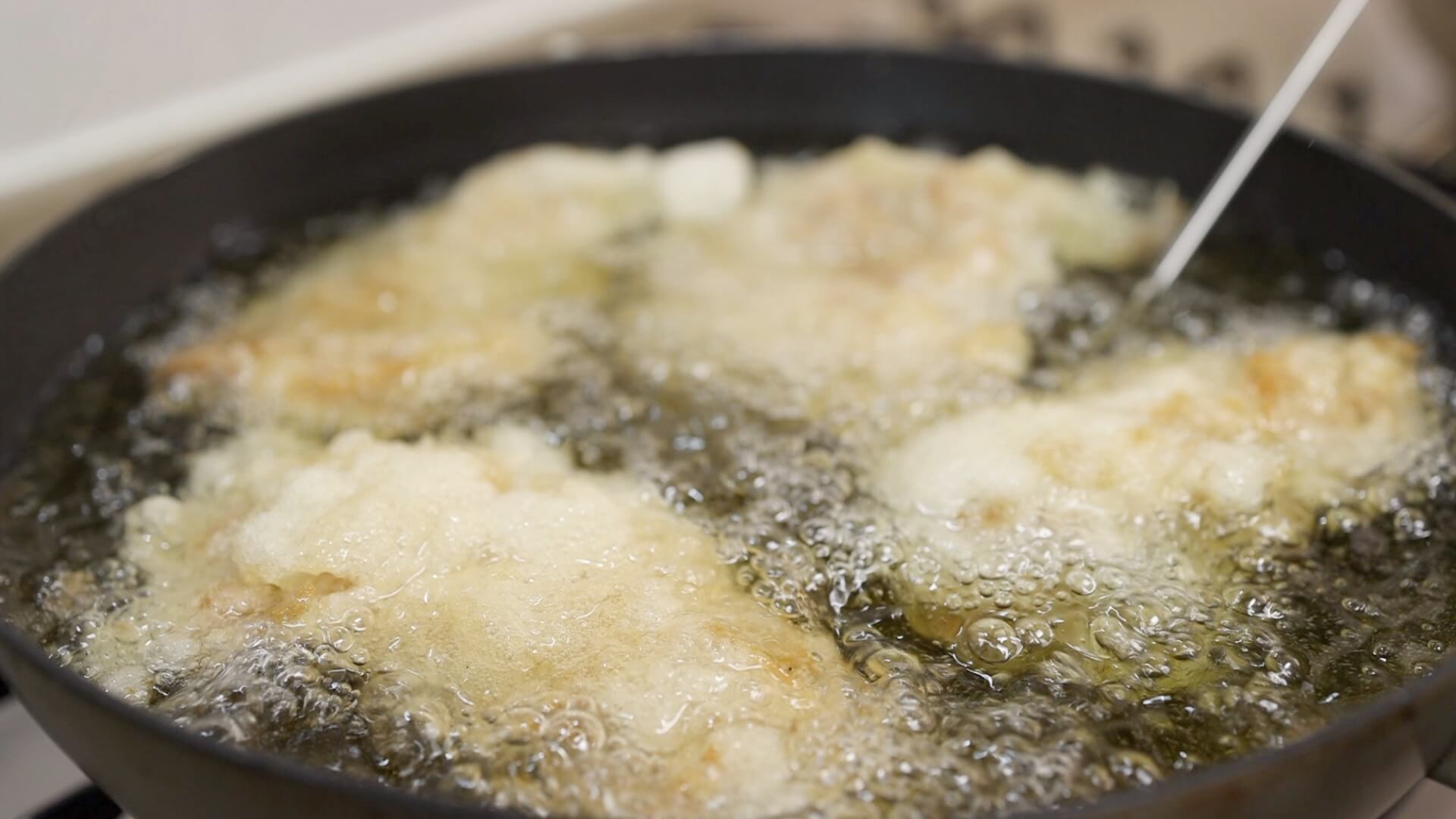 Yuringi (Korean-Chinese Style Fried Chicken Salad)