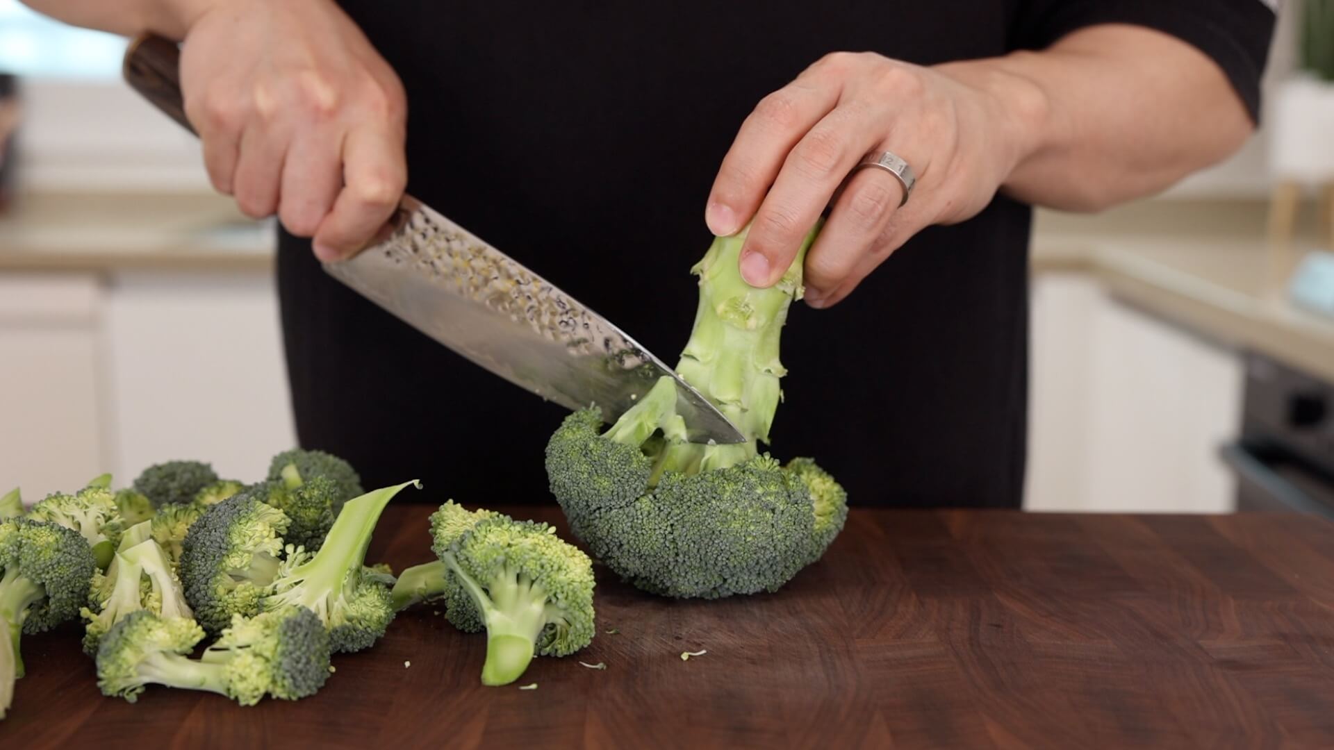 Easy Broccoli with Garlic Sauce