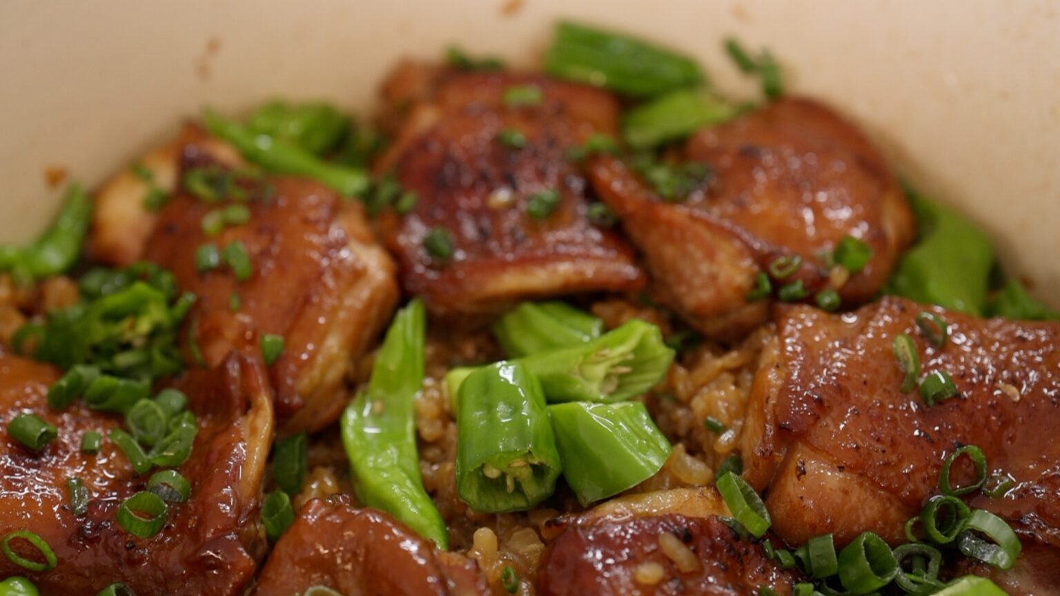 Soy Garlic Chicken Pot Rice